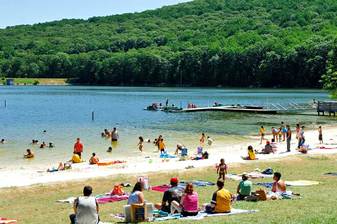 Cunningham Falls State Park Beach &mdash; Thurmont