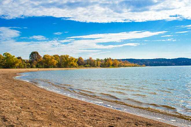 Fairfax Beach &mdash; Bloomington