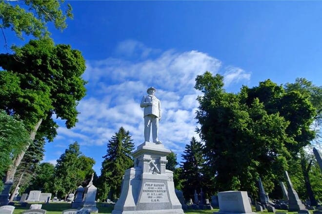 Forest Lawn Cemetery &mdash; Elmwood