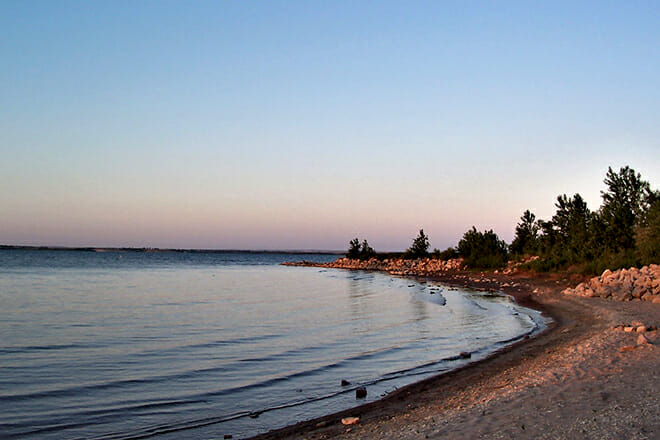 Glen Elder State Park Beach &mdash; Glen Elder