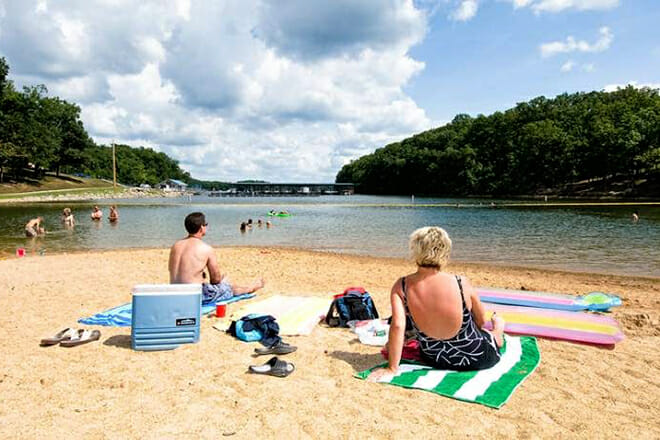 Grand Glaize Beach &mdash; Osage Beach