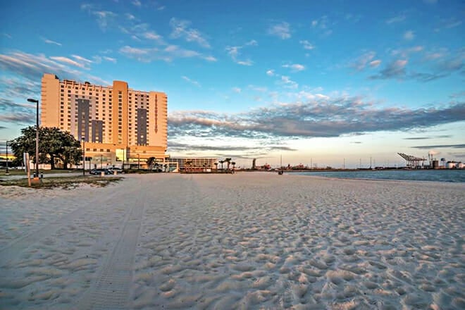 Gulfport Beach &mdash; Gulfport