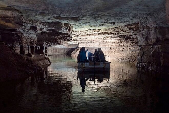 Indiana Caverns