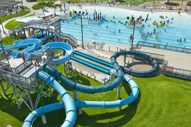 Island Oasis Water Park &mdash; Grand Island