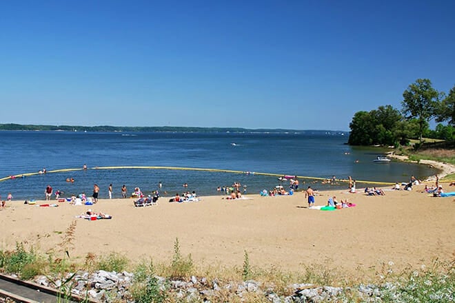 Kentucky Dam Village State Resort Park Beach &mdash; Calvert City