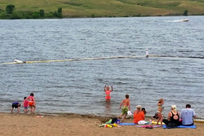 Lake Ashtabula Beach — Valley City