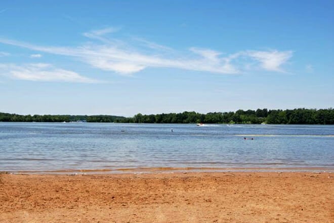 Lake Barkley State Resort Park Beach &mdash; Cadiz
