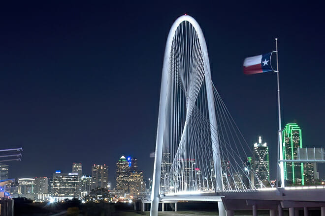 Margaret Hunt Hill Bridge &mdash; Downtown