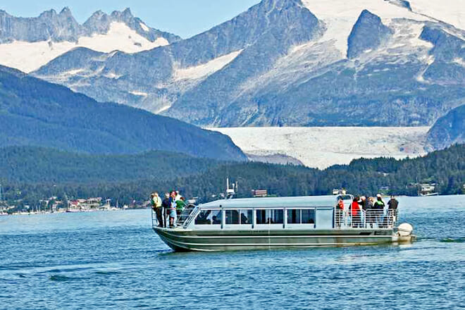Mendenhall Glacier Tour &mdash; Juneau