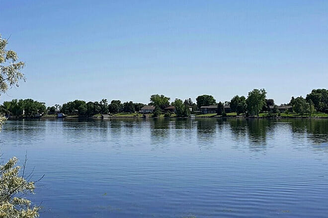 Mina Lake Recreation Area Beach &mdash; Mina