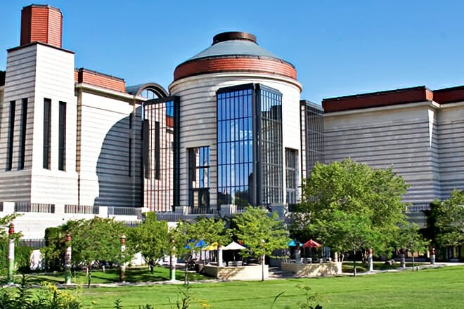 Minnesota History Center &mdash; Downtown St. Paul