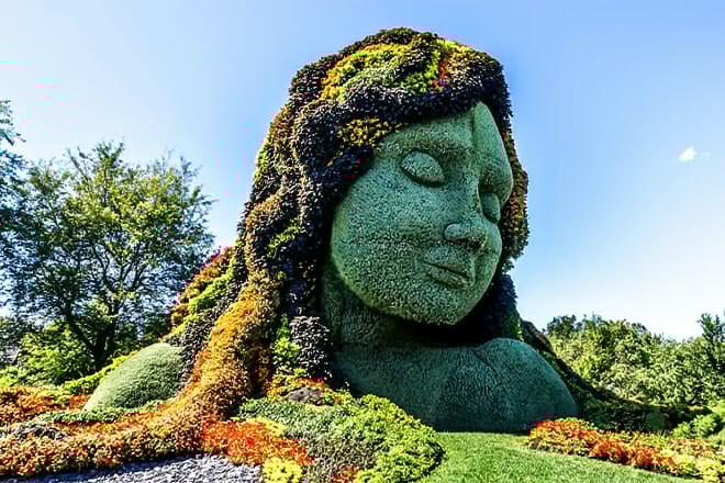 Montreal Botanical Garden &mdash; Sherbrooke Street