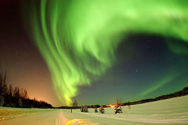Northern Lights And Arctic Circle Tour &mdash; Fairbanks