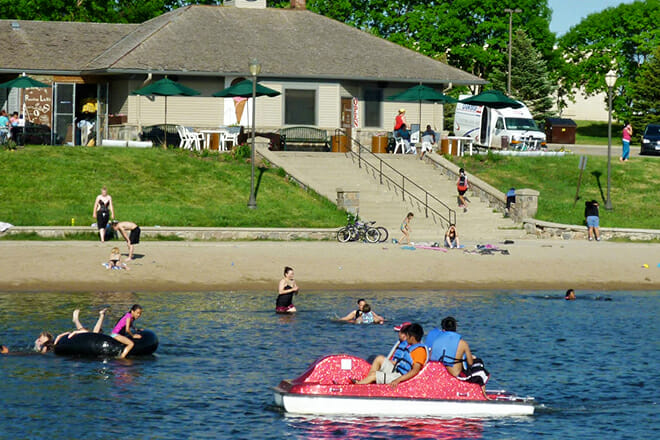 Ravine Lake Beach &mdash; Huron