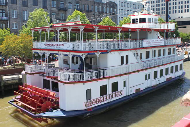 riverboat narrated harbor sightseeing cruise &mdash; savannah
