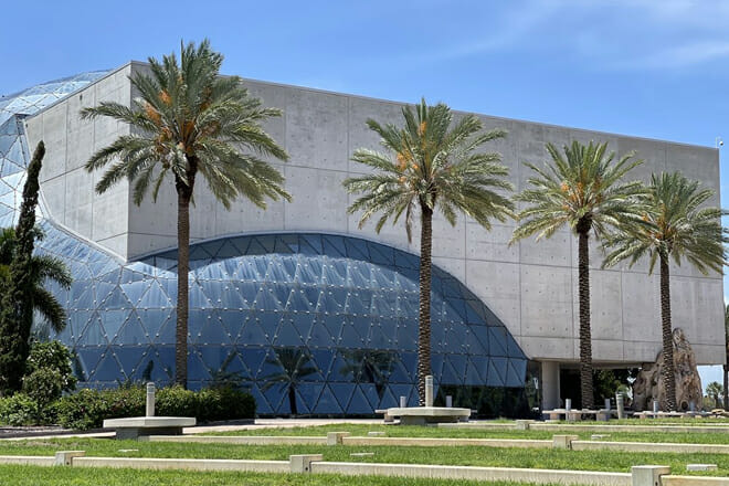 Salvador Dalí Museum — St. Petersburg
