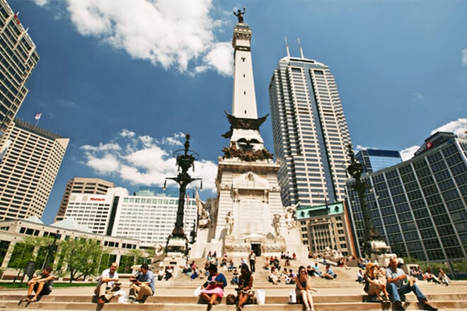 Soldiers & Sailors Monument &mdash; Monument Circle