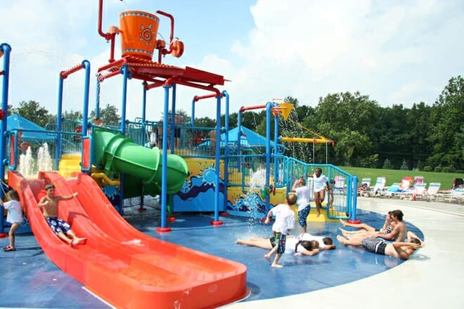Turtle Cove Family Aquatic Center &mdash; Metro Detroit