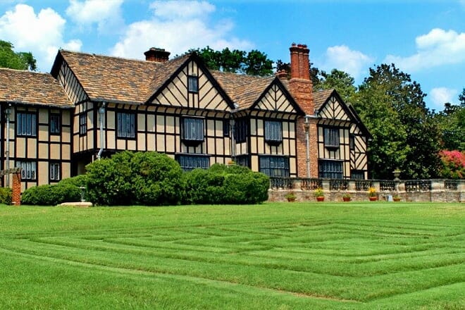 Agecroft Hall & Gardens