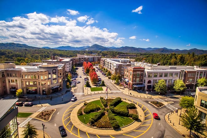 Biltmore Park Town Square &mdash; Biltmore Park
