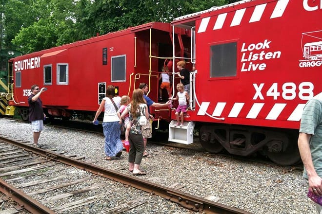 Craggy Mountain Line &mdash; Woodfin