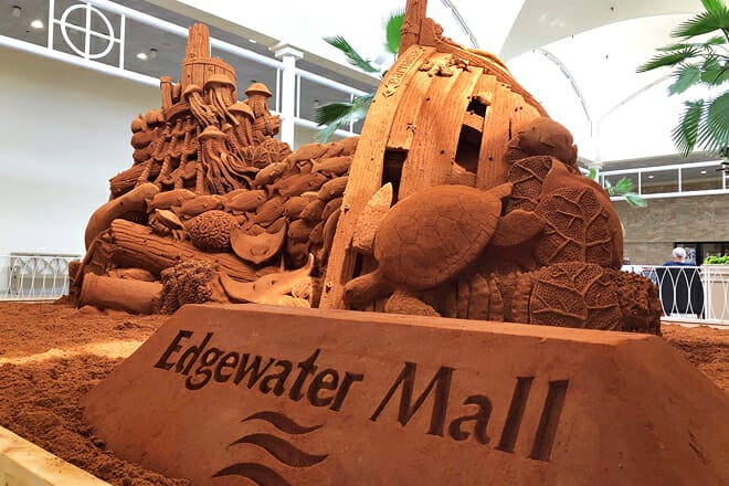 Edgewater Mall