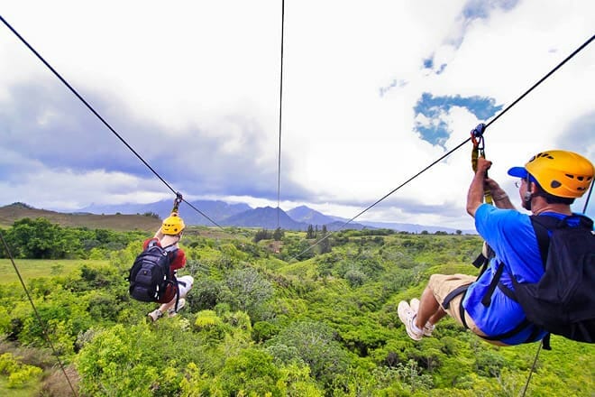 Experience Ziplining &ndash; Zip Fiji