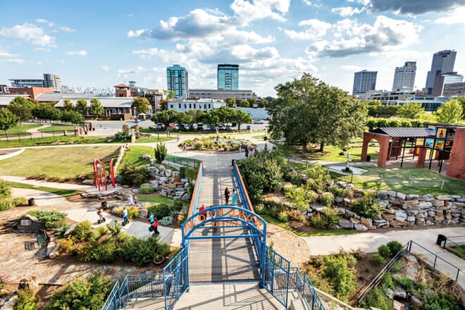 Julius Breckling Riverfront Park — River Market