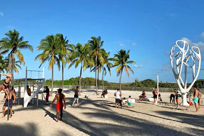 Lummus Park — Ocean Drive