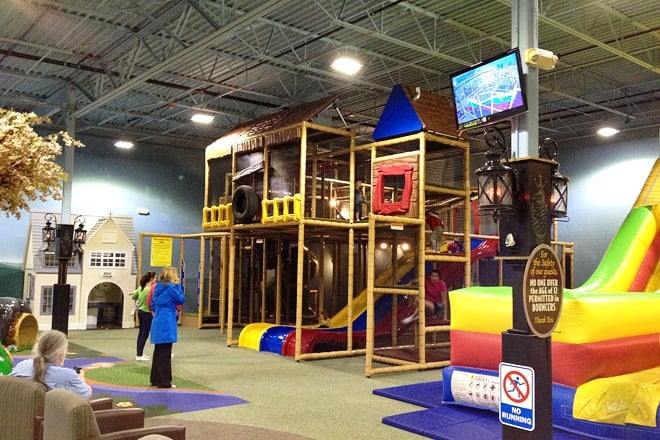 Mountain Play Lodge &mdash; South Asheville