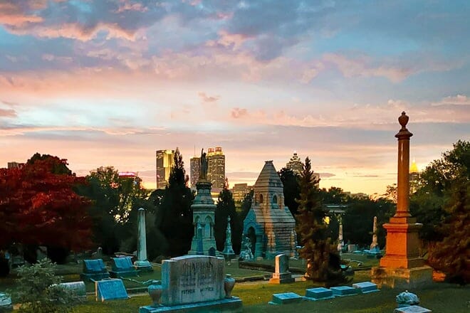 Oakland Cemetery