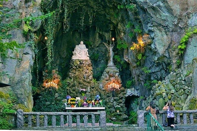 The Grotto