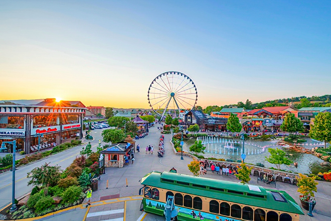 The Island in Pigeon Forge &mdash; Downtown