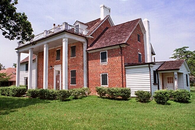 Ferry Plantation House