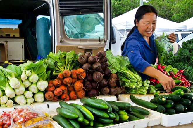 Kauai Community Market &mdash; Lihue