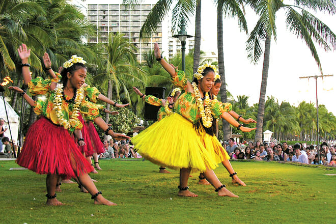 Kuhio Beach Hula Show
