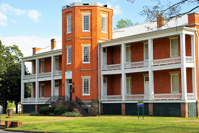 Macarthur Museum Of Arkansas Military History