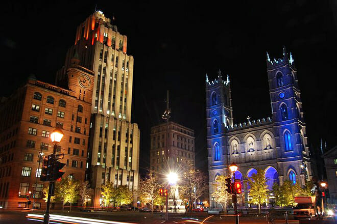 Montreal at Night Tour