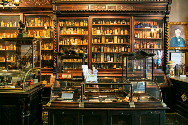 New Orleans Pharmacy Museum