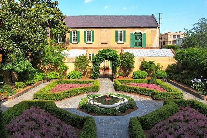 Owens-Thomas House & Slave Quarters