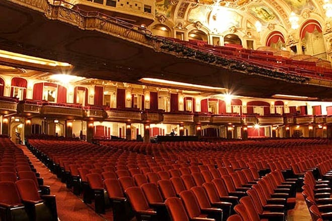 The Chicago Theatre