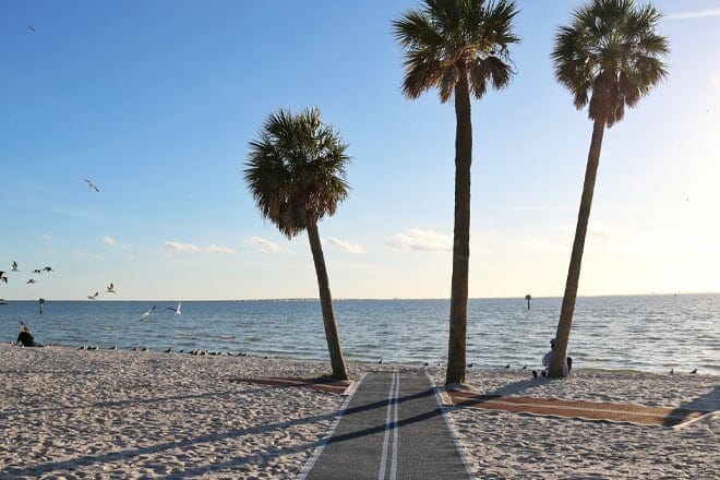 Ben T. Davis Beach &ndash; Tampa City