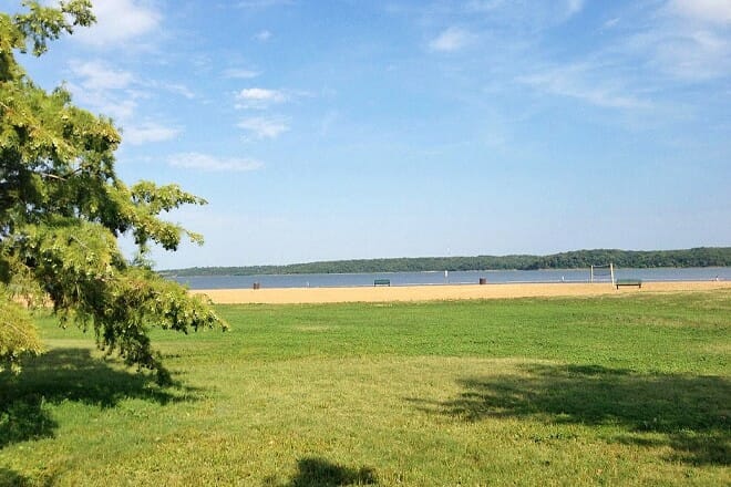 Bloomington Beach &mdash; Kansas