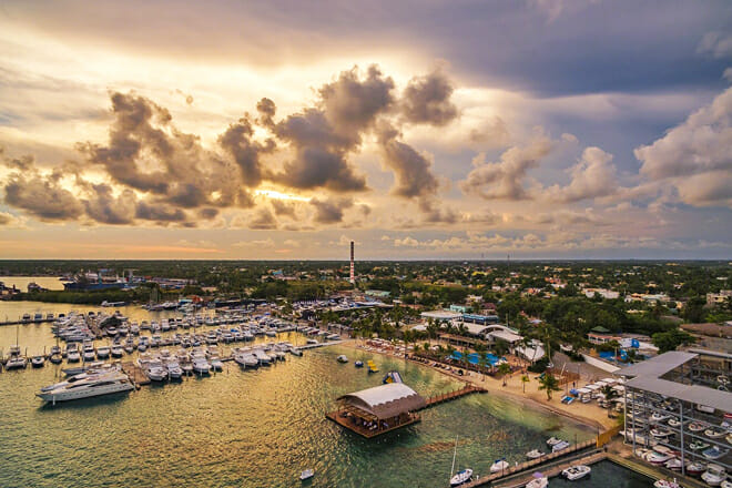 Boca Chica &mdash; Santo Domingo