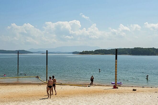 Douglas Dam Campgrounds Beach &mdash; Sevierville