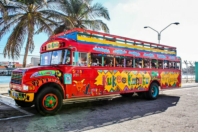 Kukoo Kunuku Party Bus &mdash; Noord