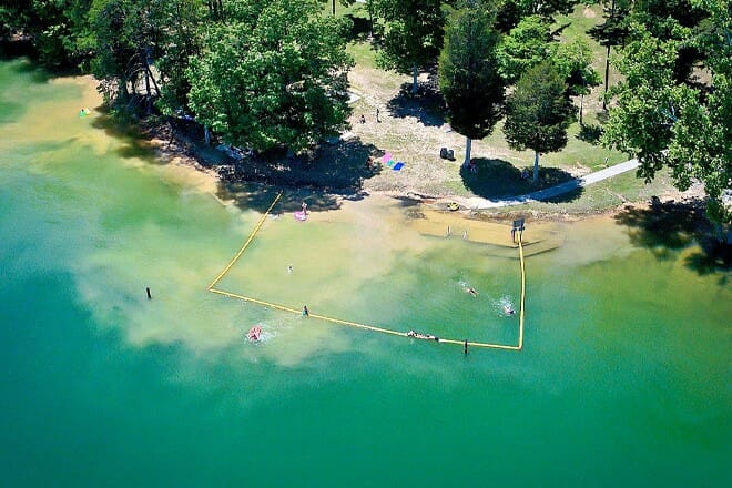 Loyston Point Beach &mdash; Andersonville
