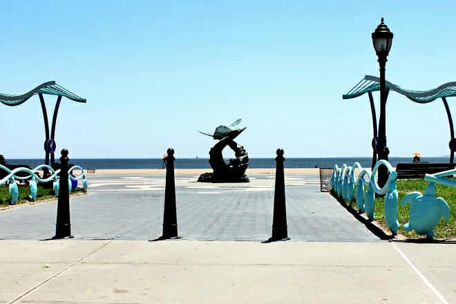 Midland Beach &mdash; Staten Island