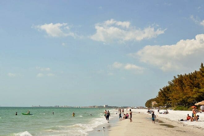 Sunset Beach &ndash; Treasure Island