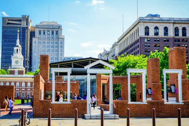 The President&rsquo;s House: Freedom And Slavery In The Making Of A New Nation